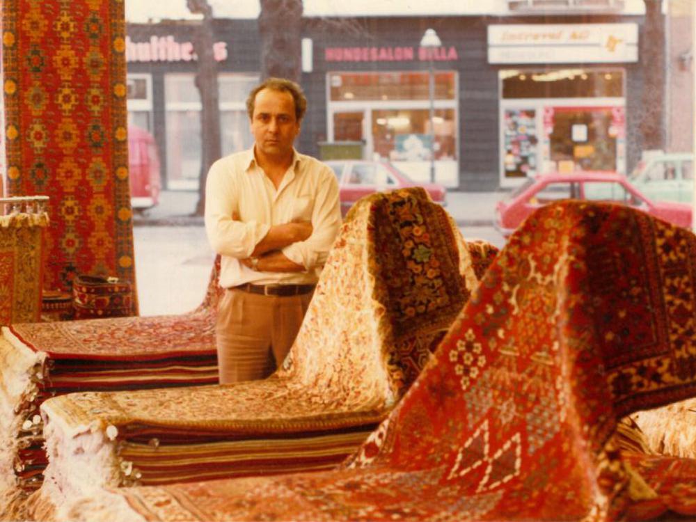 „Ich habe keinen Bock mehr“: Berlins ältester Teppichhändler schließt ...