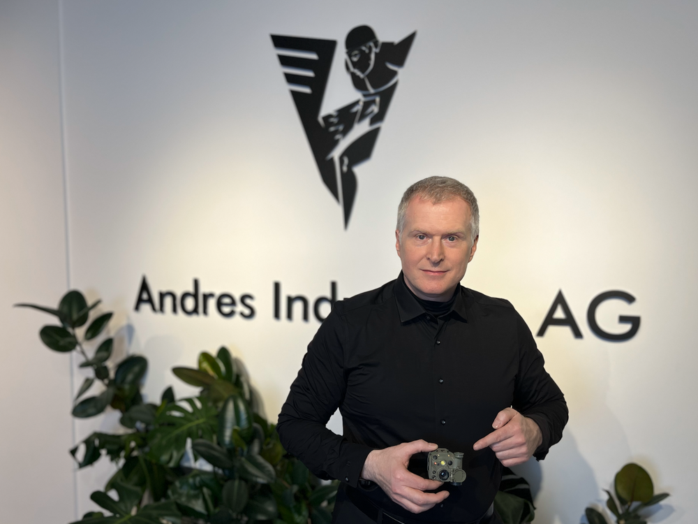 Spezialgeräte aus Lichtenberg für die Front: Berliner Unternehmen rüstet ukrainische Soldaten aus