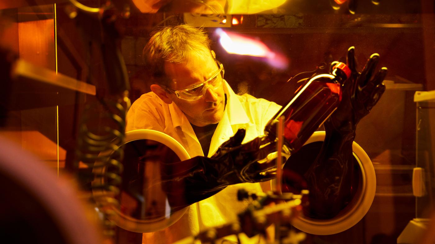 Mit Kapital aus Polen: Inuru macht Packungen mit hauchdünnen OLED ...