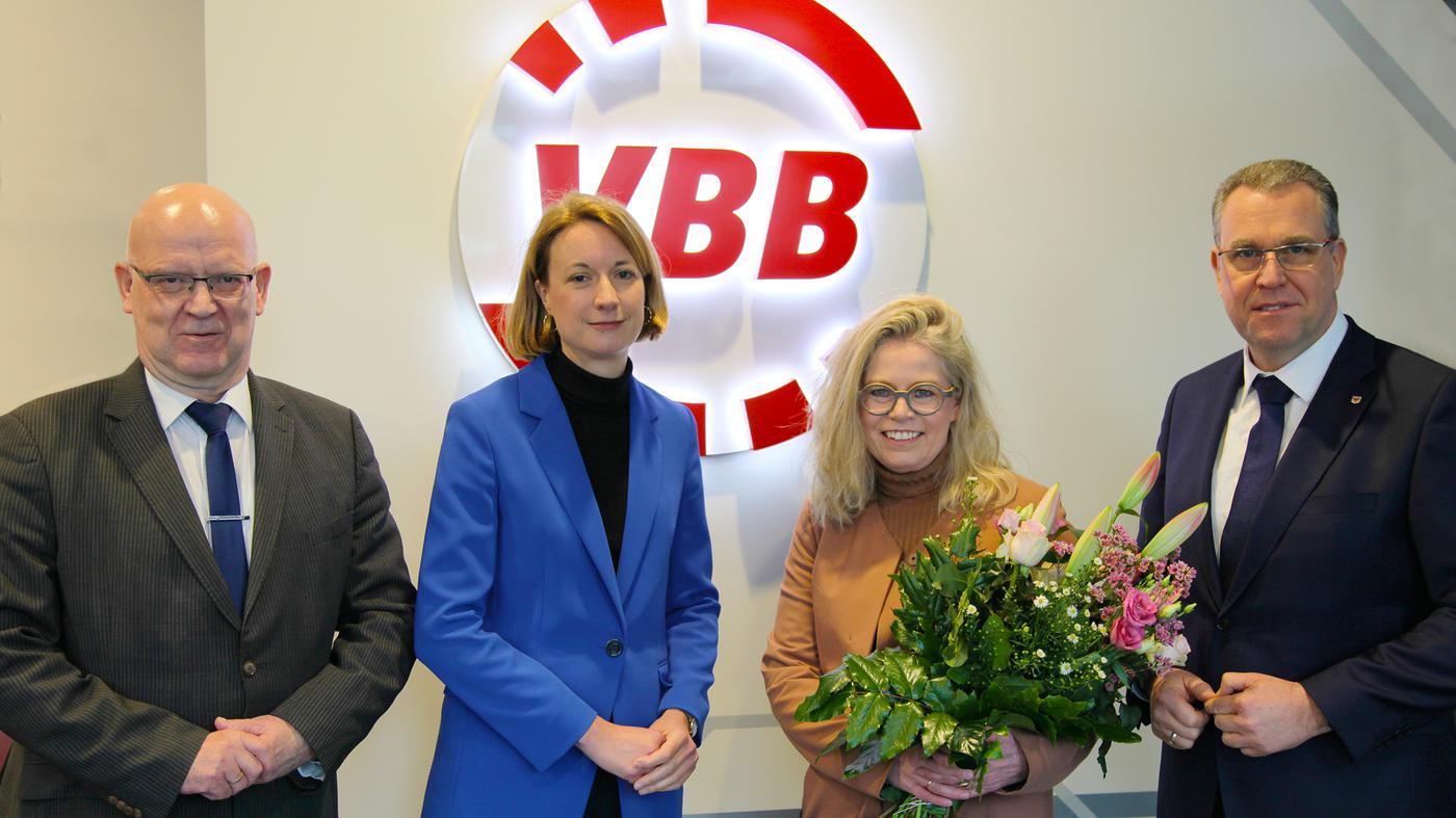 Sie kommt von der BVG: Ute Bonde wird neue Chefin des Verkehrsverbunds ...