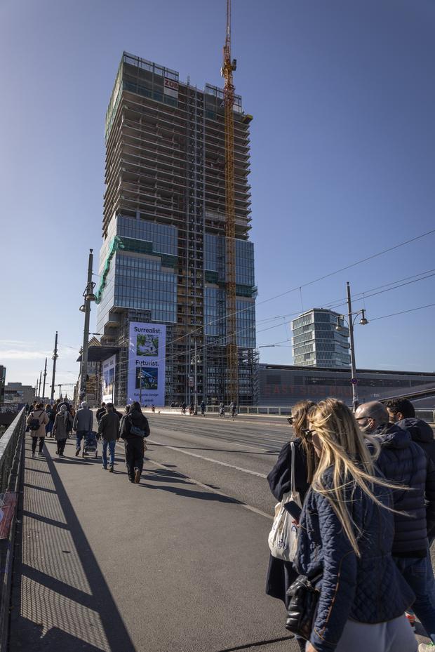 Richtfest für „Amazon-Tower“: Höchstes Haus Berlins steht – 140 Meter ...
