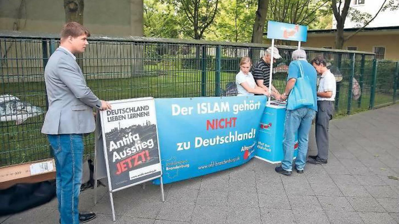 Rechtspopulisten: Brandenburger AfD-Politiker konvertiert zum Islam