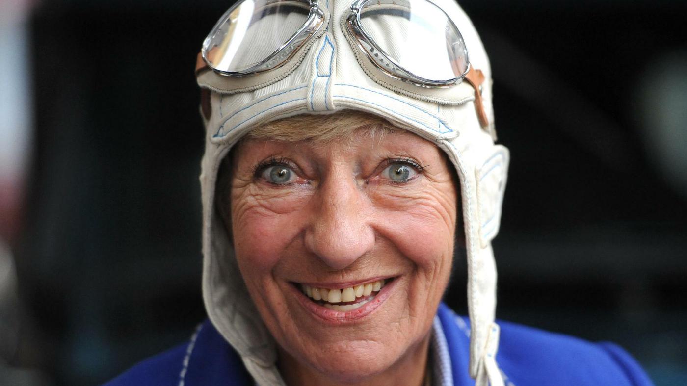 Nach Weltreise zurück in Berlin: Wo am Sonntag Heidi Hetzer begrüßt wird