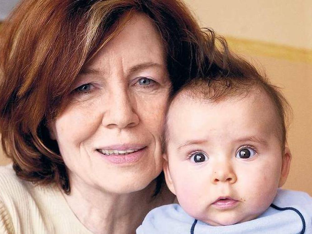 Späte Mütter in Berlin: Mit 65 Jahren, da fängt ein Leben an