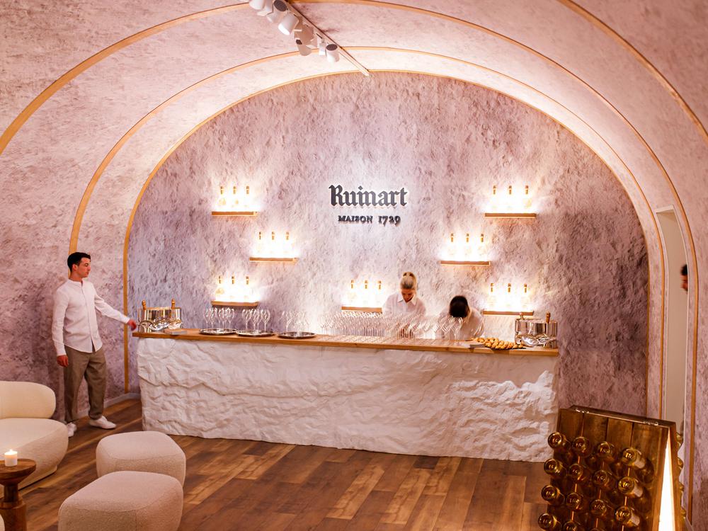 Was hat dich bloß so Ruinart?: Ein Abend im Berliner Champagner- und ...