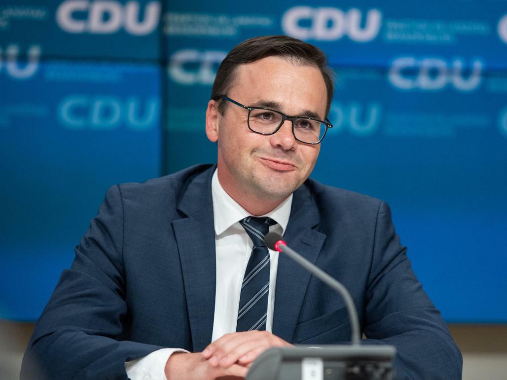 Verletzte Neutralitätsgebot und Koalitionsvertrag: Brandenburgs ...