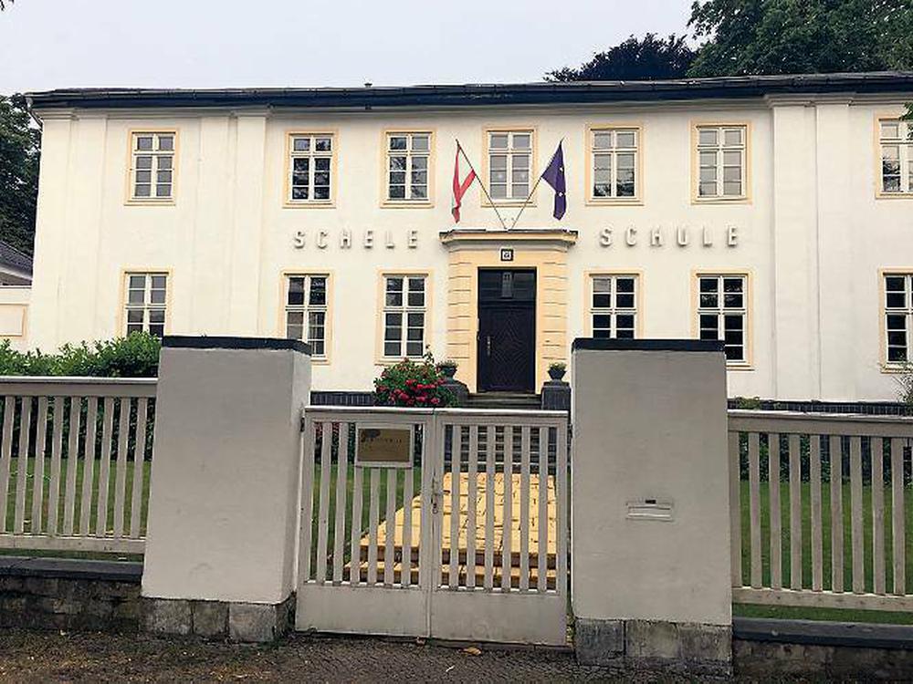 Lichtblick in der Berliner Schulraumnot: Ein Kloster wird zur ...