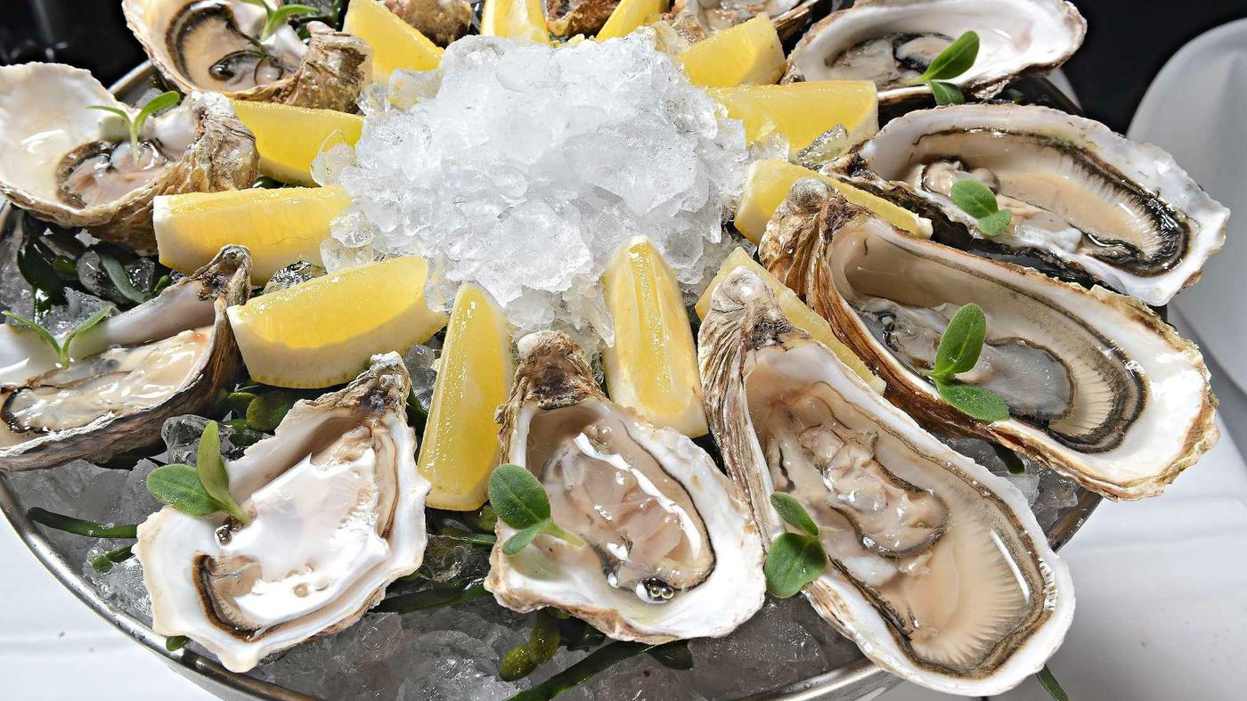 Austern essen in Berlin: Bitte nicht schlürfen