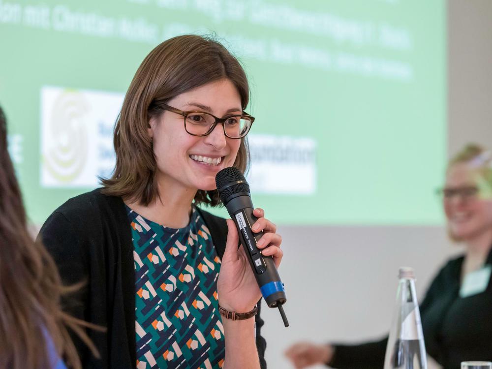 Gleichstellung in gemeinnützigen Organisationen: Von Frau zu Frau