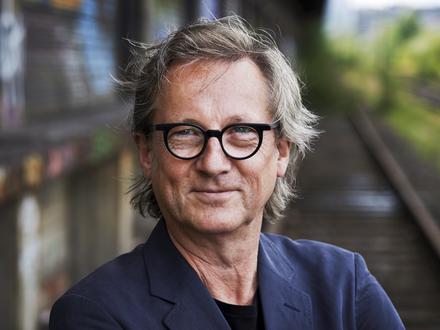 „Eine große unbürgerliche Offenheit“: So spricht Lars Brandt über seinen Vater Willy