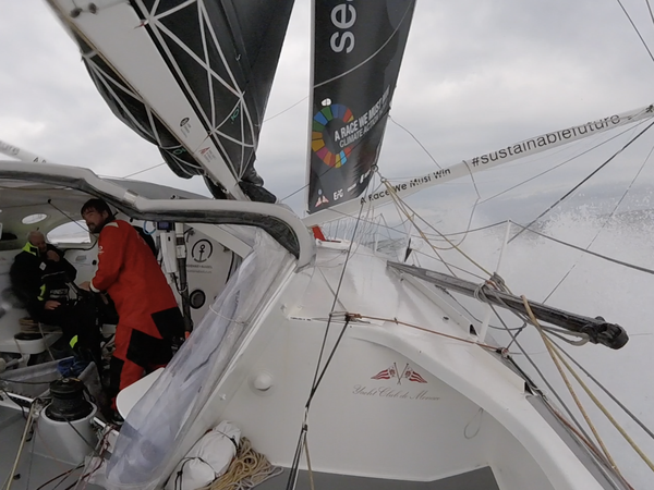 Boris Herrmann und die Prüfung seines Lebens: 27.000 Meilen, allein ...