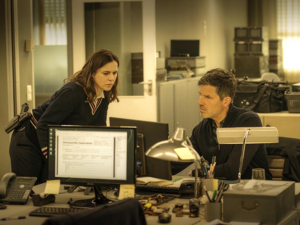 Krimi-Autorin Nele Neuhaus im Interview: „Manchmal heißt es eben: Kill ...