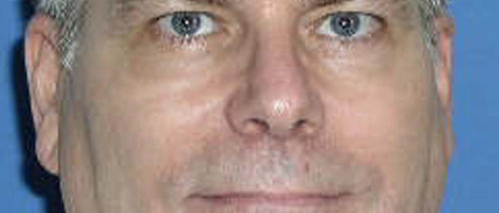 Lester Bower hatte Vierfachmord stets bestritten: Hinrichtung nach drei ...