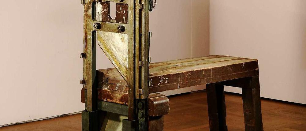 Überraschender Fund: Guillotine der Geschwister Scholl im Museum entdeckt