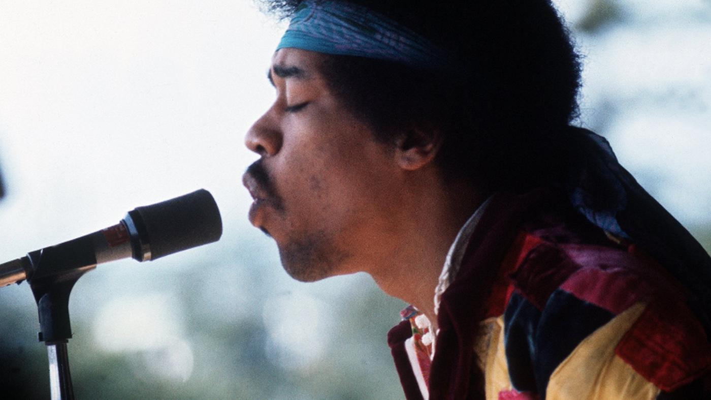 Sexvideo: Jimi Hendrix spielt ohne Gitarre