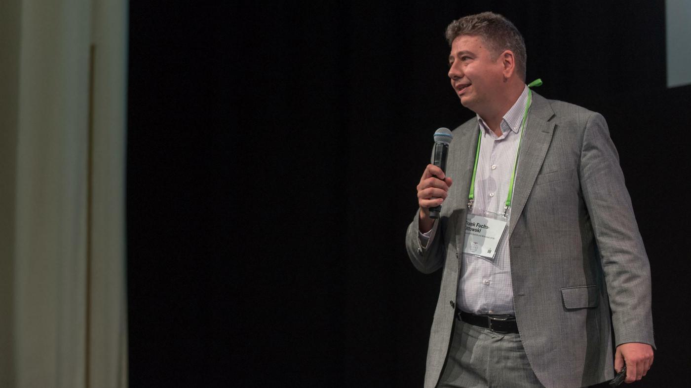 Prof. Dr. Frank Fuchs-Kittowski: Mobile Anwendungen für Bürger im ...