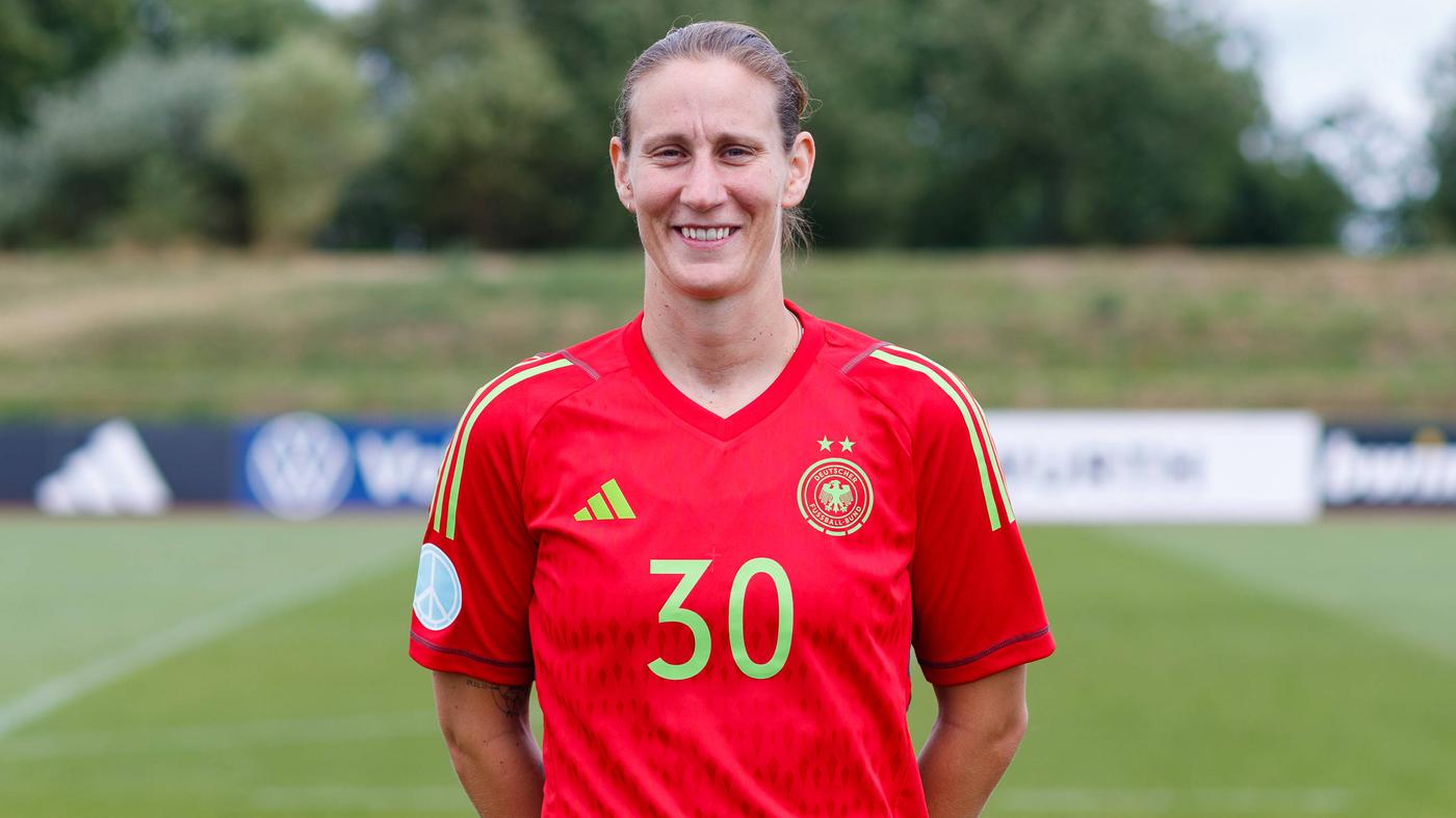 „Keine Sorgen für die nächsten drei, vier Monate“: Torhüterin Ann ...
