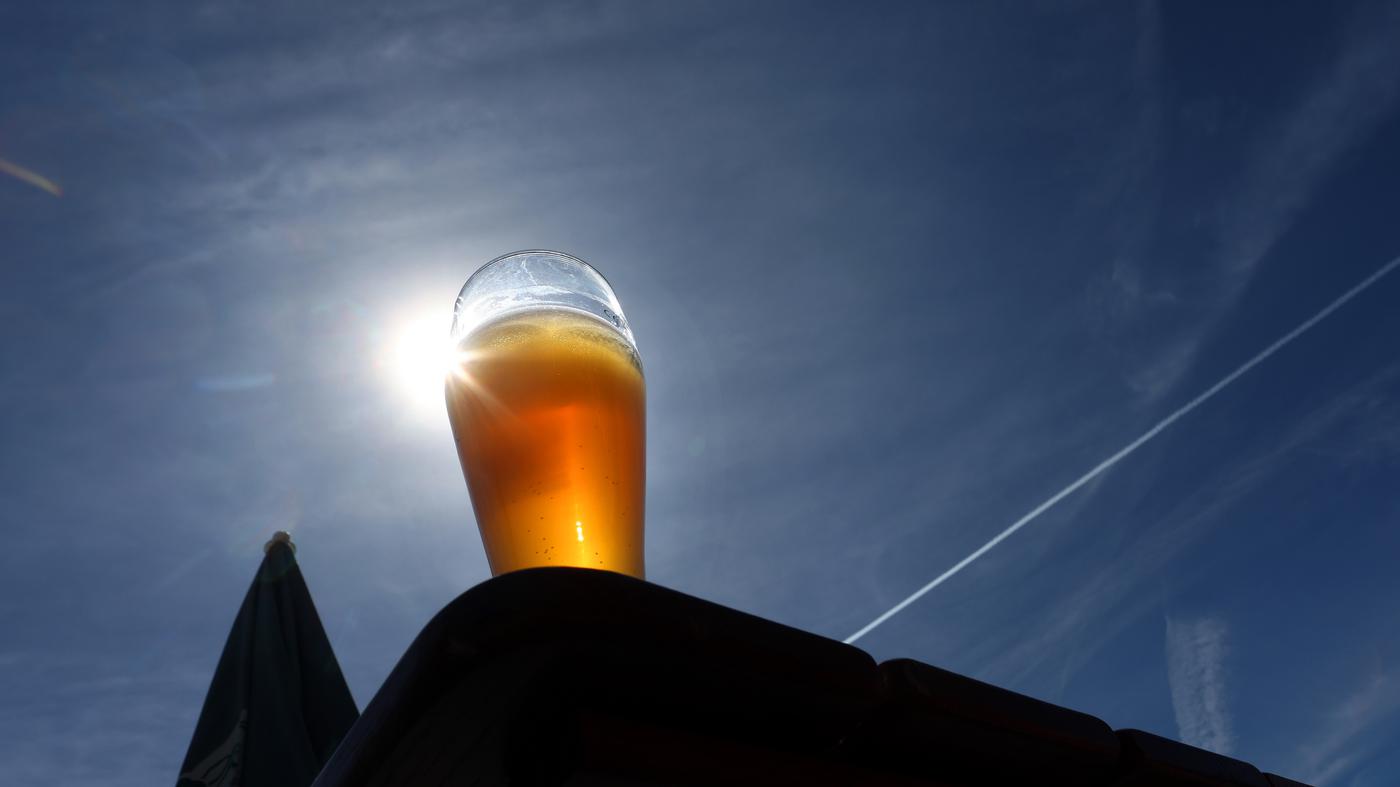 Den Durst richtig stillen: Ist alkoholfreies Weizenbier ein gutes ...