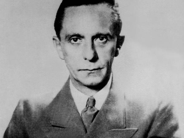 „Überall krachte und splitterte Glas“: Wie Berlin das Novemberpogrom ...