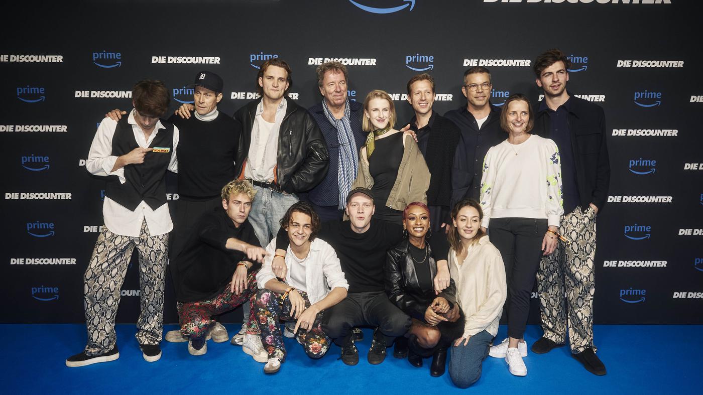 Hamburg zu Gast in Berlin : „Die Discounter“ feiert Premiere der ...