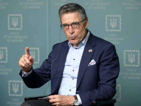 Ex-Nato-Chef Rasmussen im Interview: „Wir benötigen die Ukraine als ...