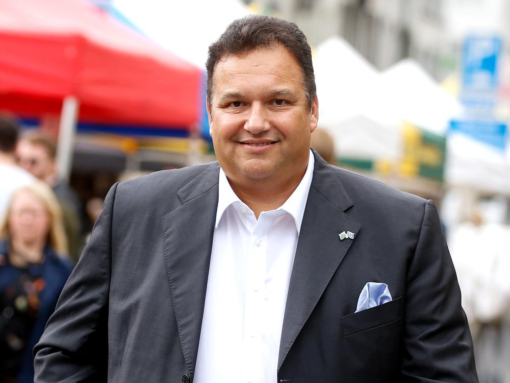 Sinto Romeo Franz im Interview: „Infam und ehrlos, wie Bahn und Senat ...