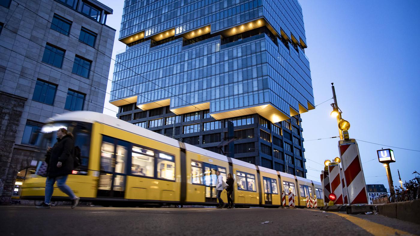 Öffentlicher Nahverkehr in Berlin: Die Straßenbahn wird immer langsamer