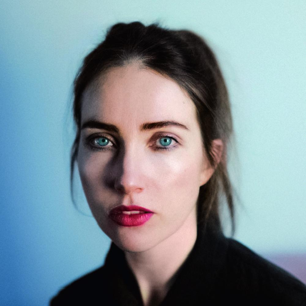 Hohe Schuhe und Hungerkuren: Warum tun wir uns das immer noch an?