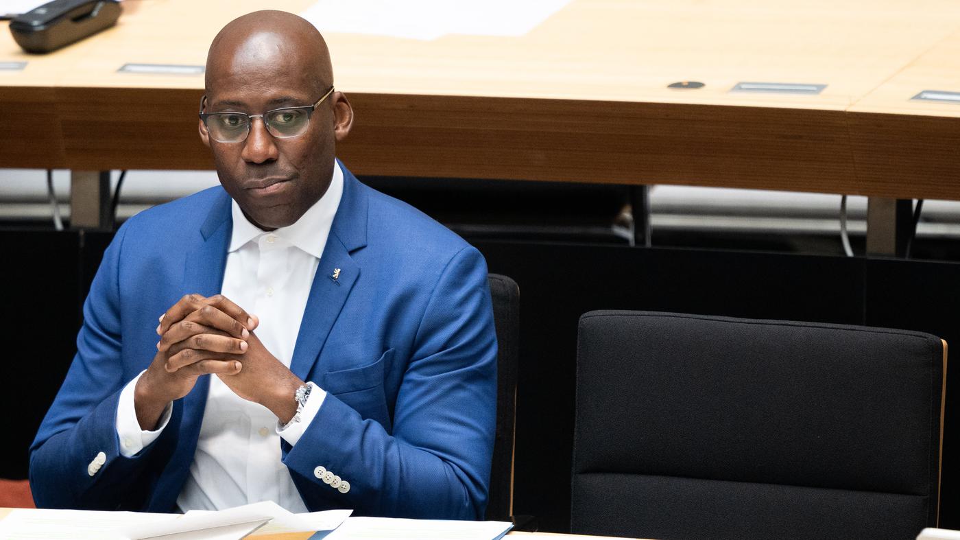 Berliner Kultursenator fuhr mehrfach zu schnell: Joe Chialo hat seit ...