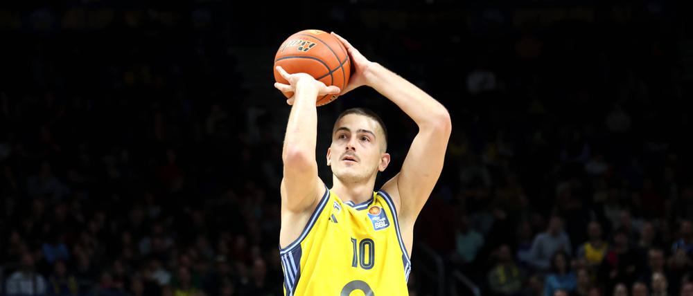 Tim Schneider über Alba Berlins Krise: „Es ist eine Herausforderung ...