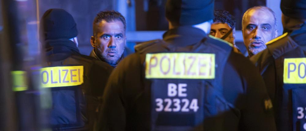 Blutige Fehde im Clan-Milieu?: Schüsse in Neukölln – Abou-Chaker-Brüder ...