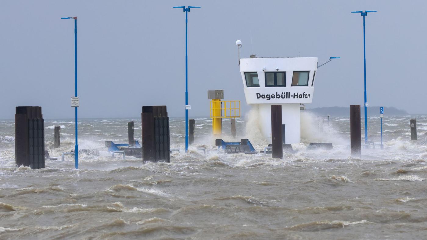 Sturm „Joshua“ fegt über Deutschland: Überschwemmungen an der ...