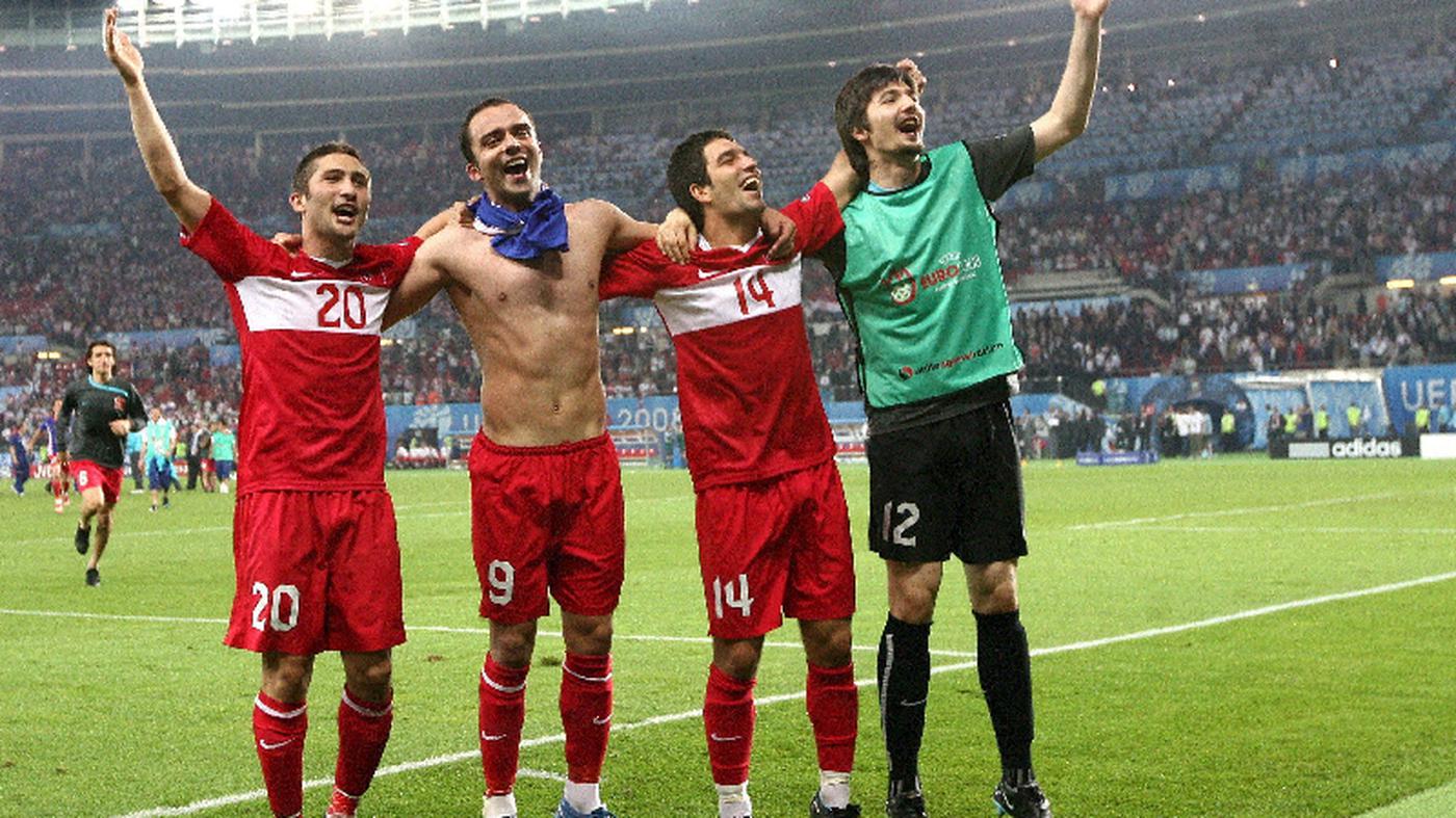 Analytiker im Interview: Fußball-Wissenschaftler Roland Loy: „Schwache ...