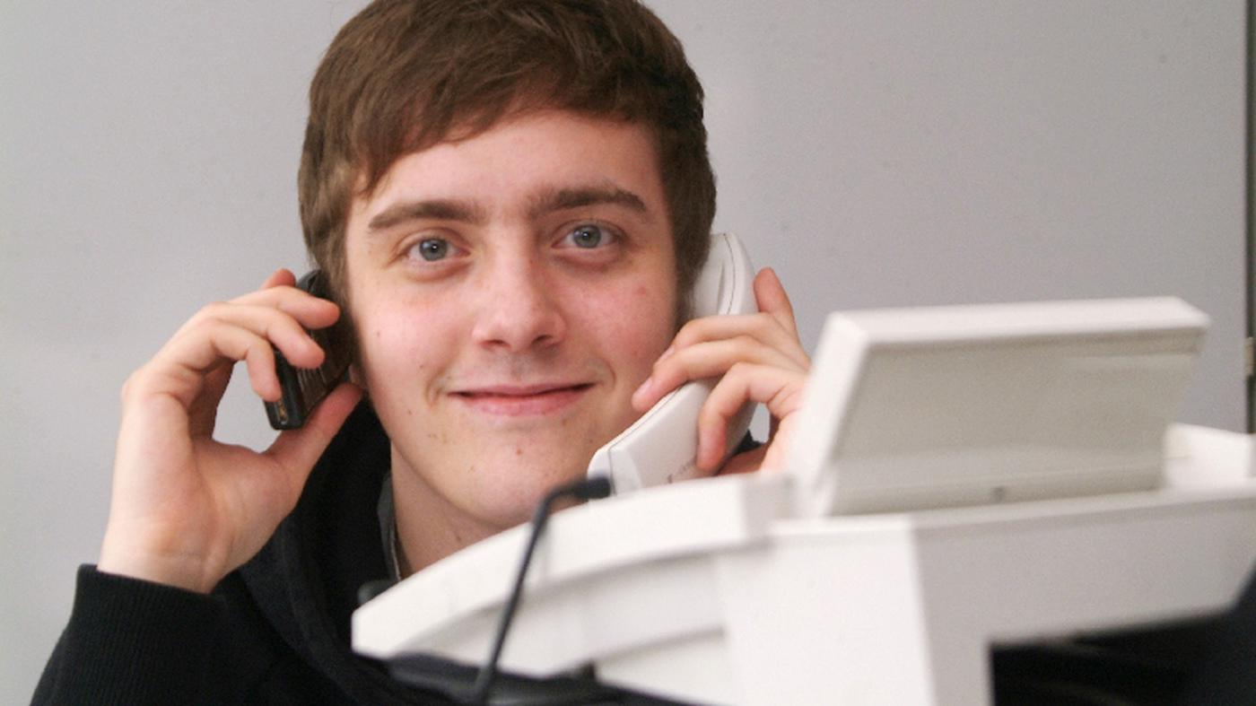 Wir müssen REDEN (5): Handy an Handy aus