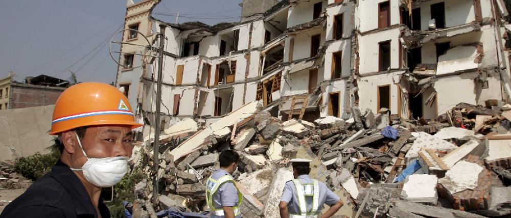 Erdbeben-Katastrophe: Seismologen warnen vor neuen Erdstößen
