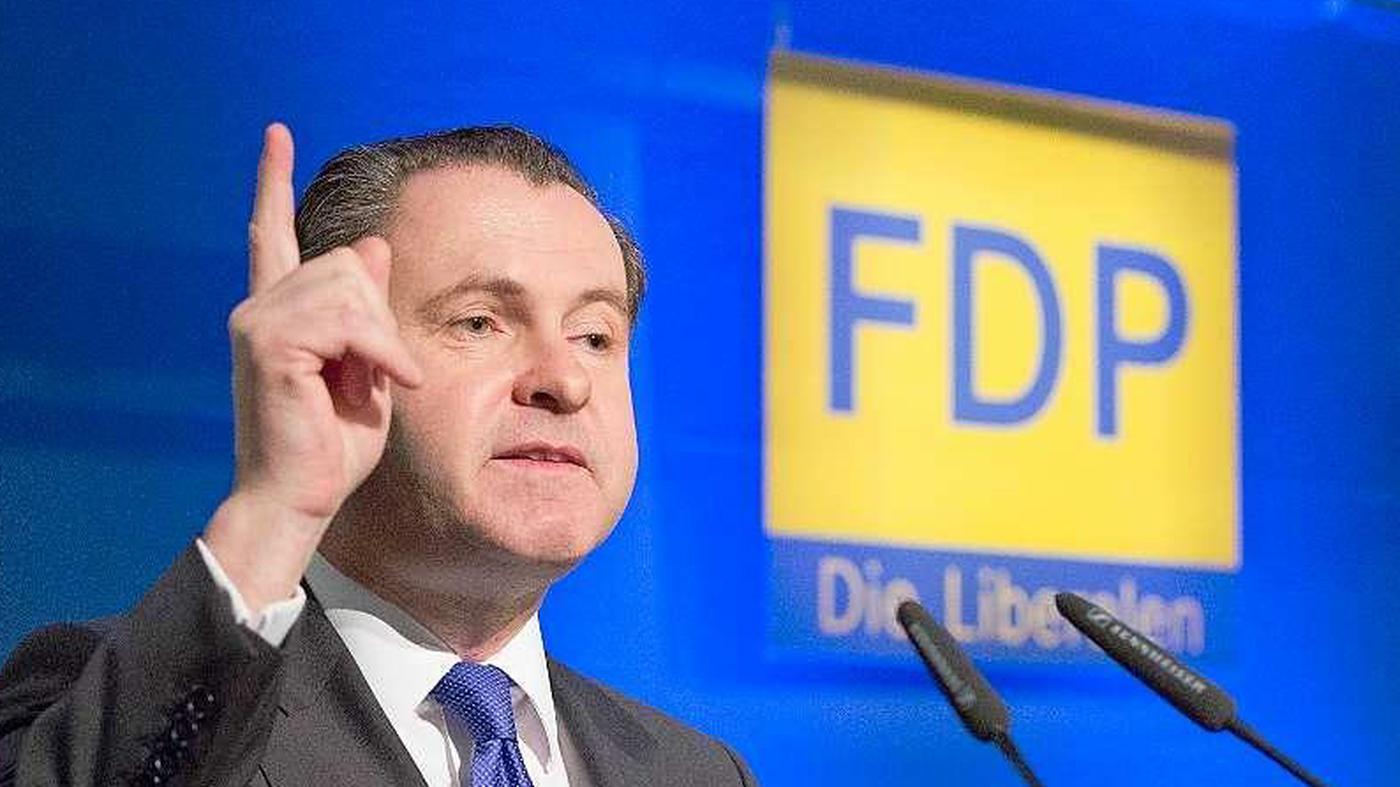 FDP-Berlin: Wie die Liberalen APO spielen