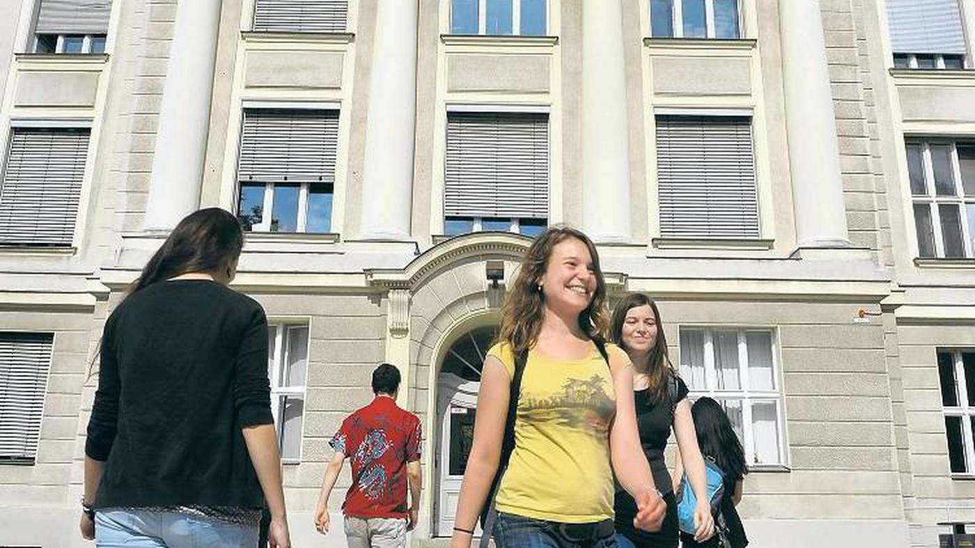 Studienplatzsuche mit Hochschulstart: Bundesweites Bewerbungsportal ...