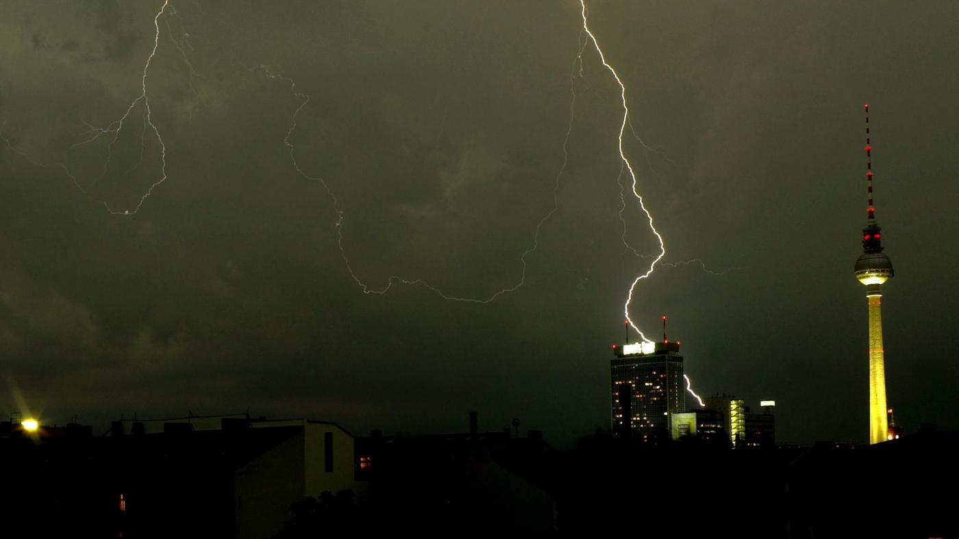 Starkregen, Hagel und Sturmböen: Heftige Gewitter in Berlin und Brandenburg erwartet