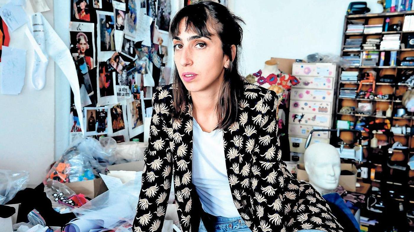 Debüt von Lou de Bètoly: Neustart in Farbe