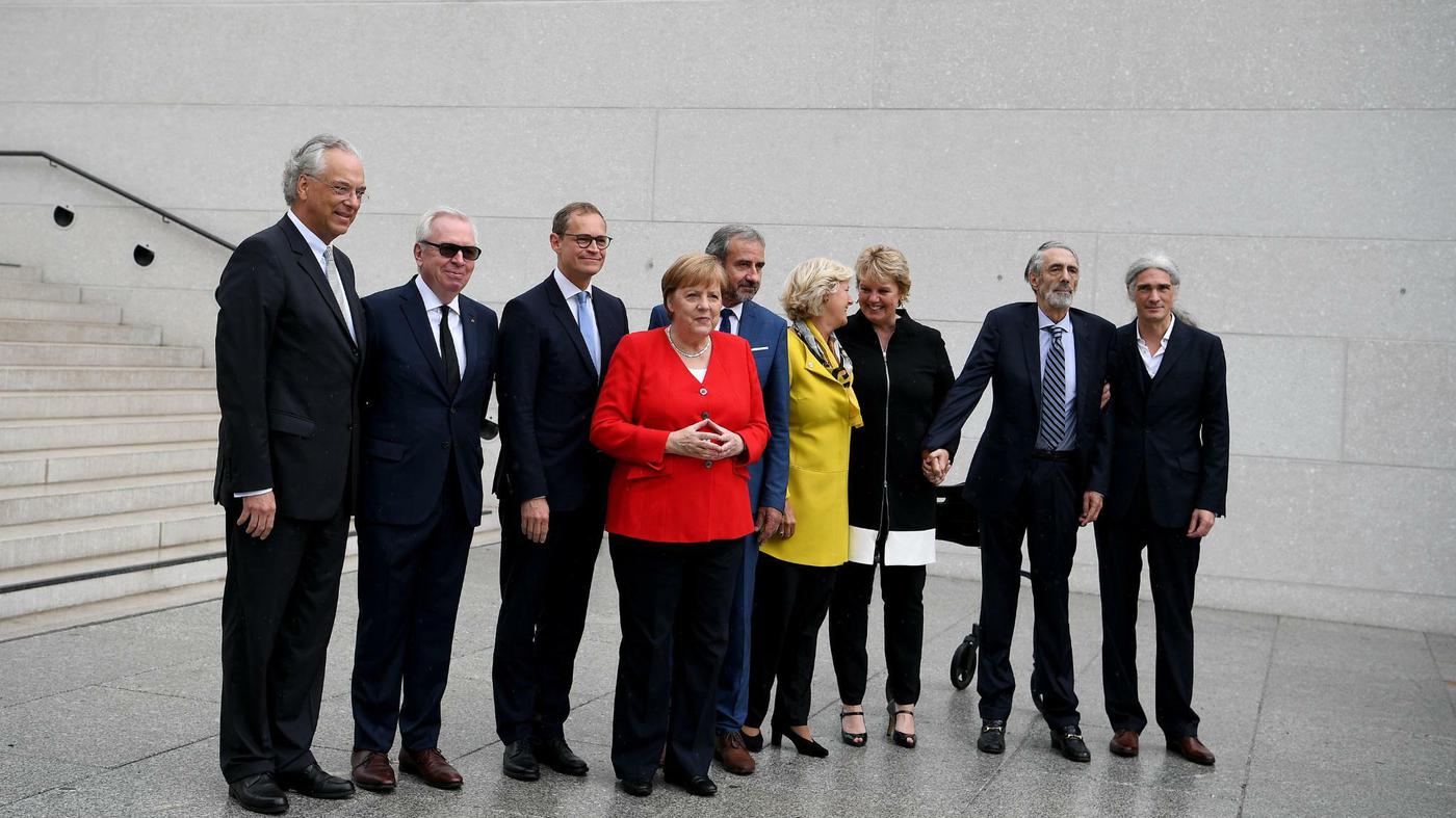 Eröffnung der James-Simon-Galerie: Kanzlerin Merkel warnt vor Abschottung