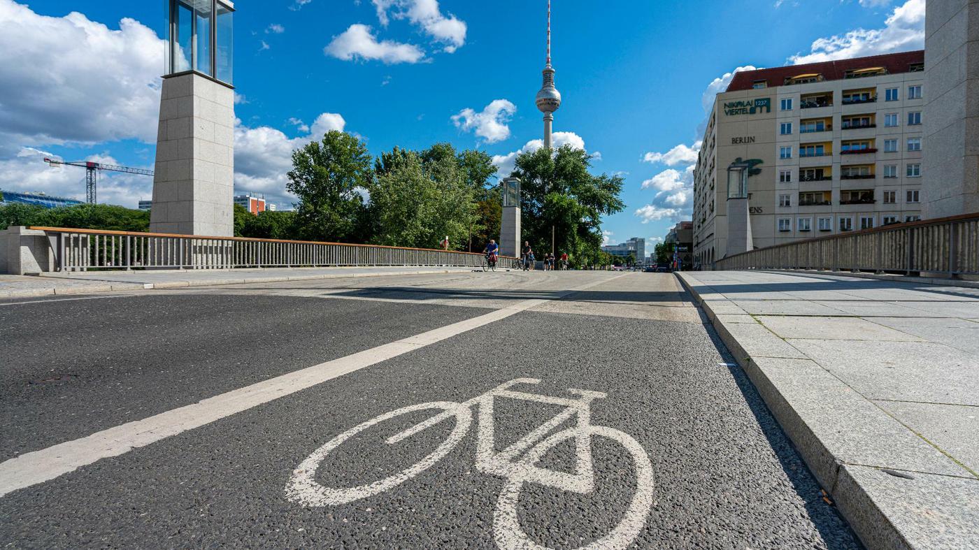 Senat beschließt Radverkehrsplan: 3000 Kilometer Fahrradnetz entstehen ...