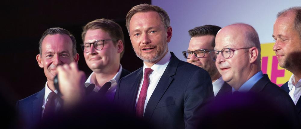 52 Prozent stimmen dafür: Knappe Mehrheit der FDP-Mitglieder will in ...