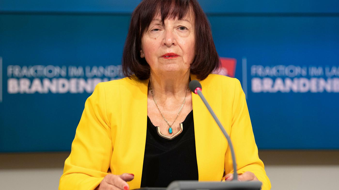 Erste Pressekonferenz nach der Wahl: AfD-Frau steigt in den Parlamentsring