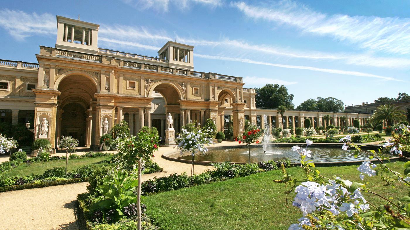 Mediengipfel M100 in Potsdam: Digitales Treffen, analoge Preisgala