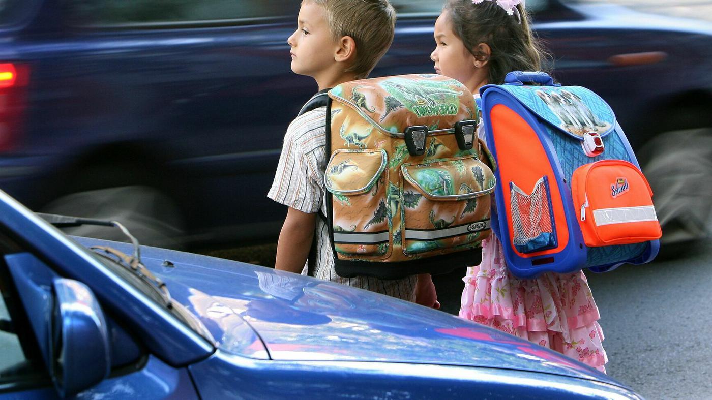 Bleibt bloß weg, ihr Elterntaxis!: Die Sorge vor der Autoflut an neuer Berliner Grundschule