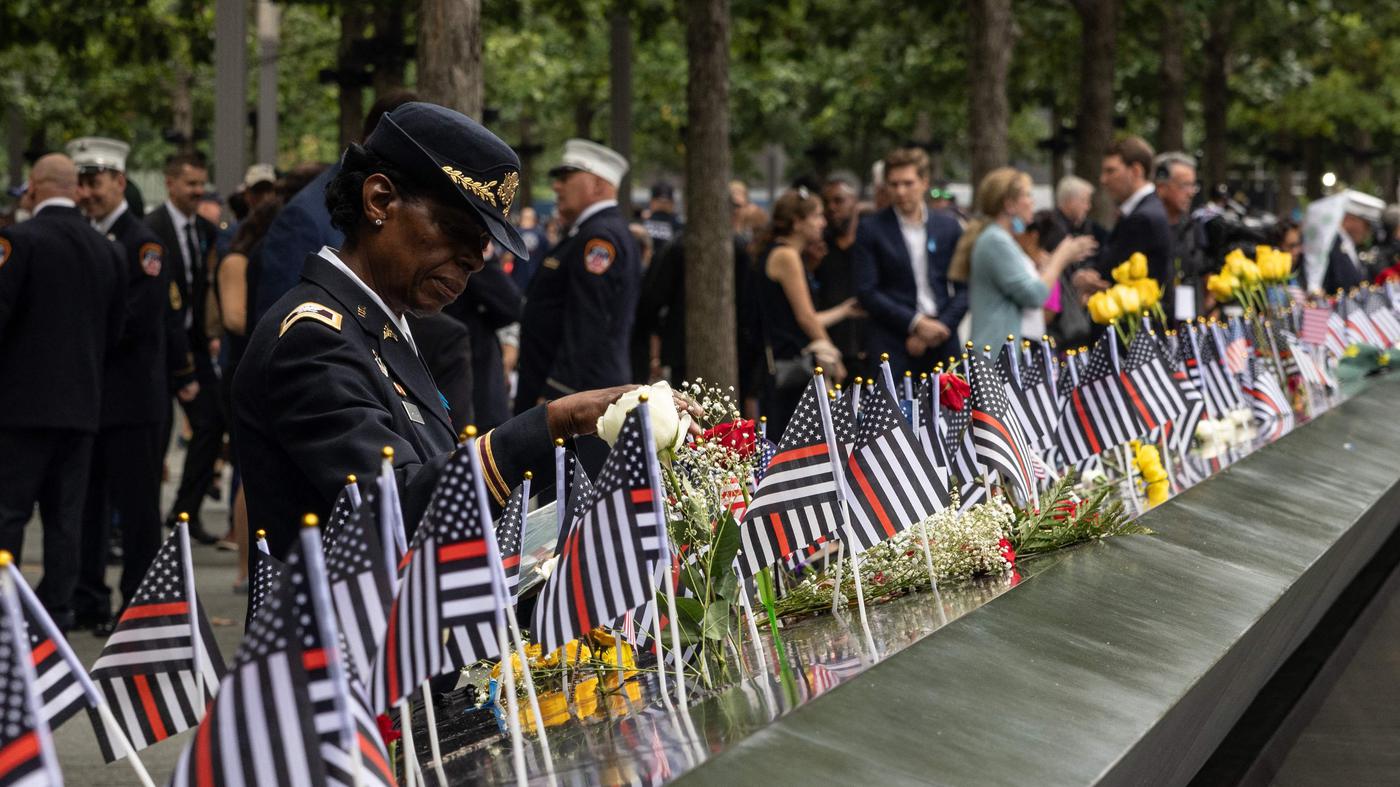 21 Jahre nach 9/11: USA gedenken Opfer der Terroranschläge am World ...