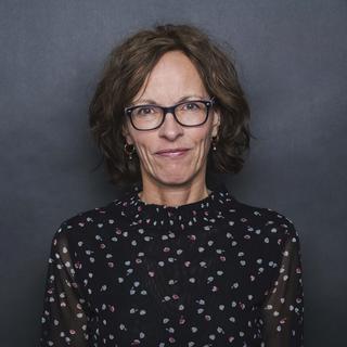 Stecker, Shirts und Statements: Braucht der Bundestag eine Kleiderordnung?