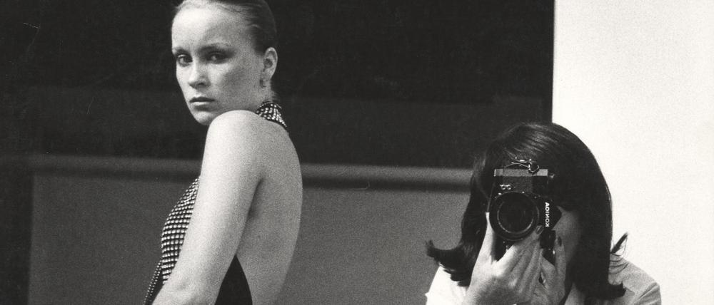 Starfotografin Alice Springs: Berliner Newton-Stiftung zeigt Retrospektive mit vielen ...