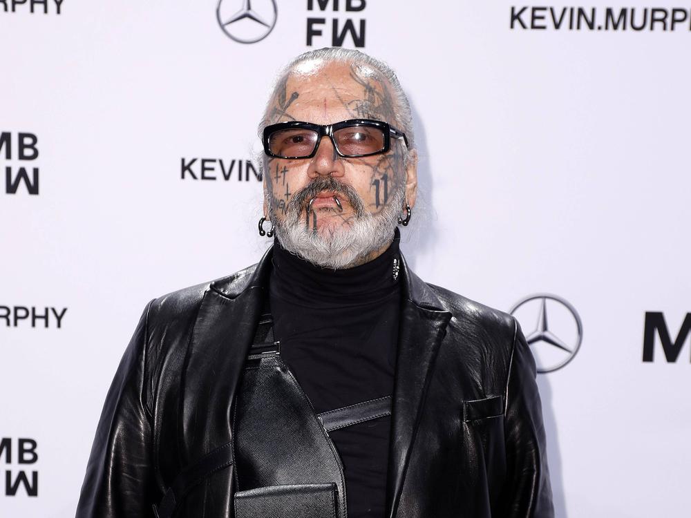 Der „Berghaintrainer“ im Selbstversuch: Mit Online-Training Berlins ...