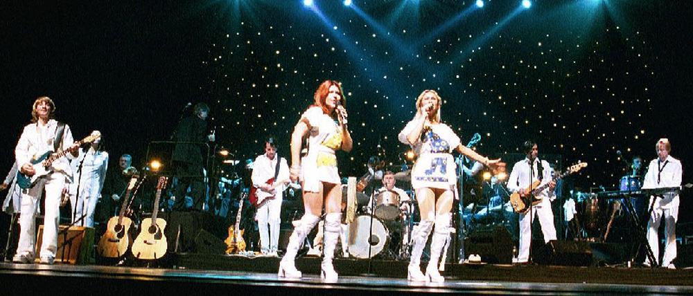 O2-World: Abba-Show - fast wie ein Konzert